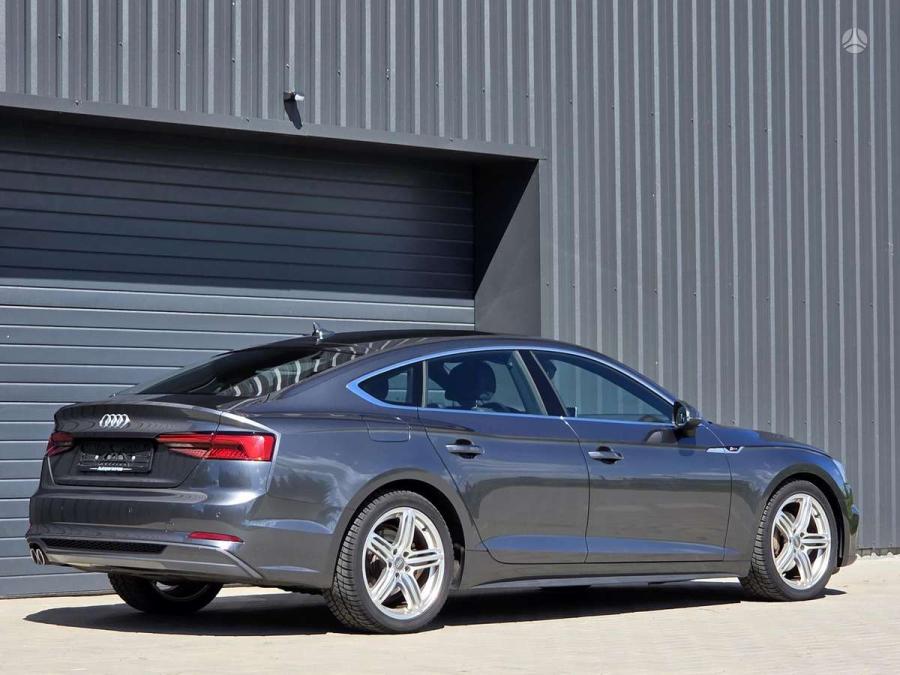 Grey Audi A5 Sportback 2017 in Kaunas, with an engine capacity of 2.00 L and mileage of 300 thousand km for 16750 €, photo 7 on AUTOMOTO.COM.LV