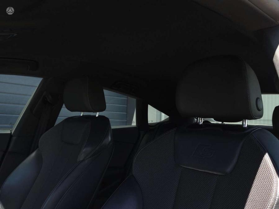 Grey Audi A5 Sportback 2017 in Kaunas, with an engine capacity of 2.00 L and mileage of 300 thousand km for 16750 €, photo 14 on AUTOMOTO.COM.LV