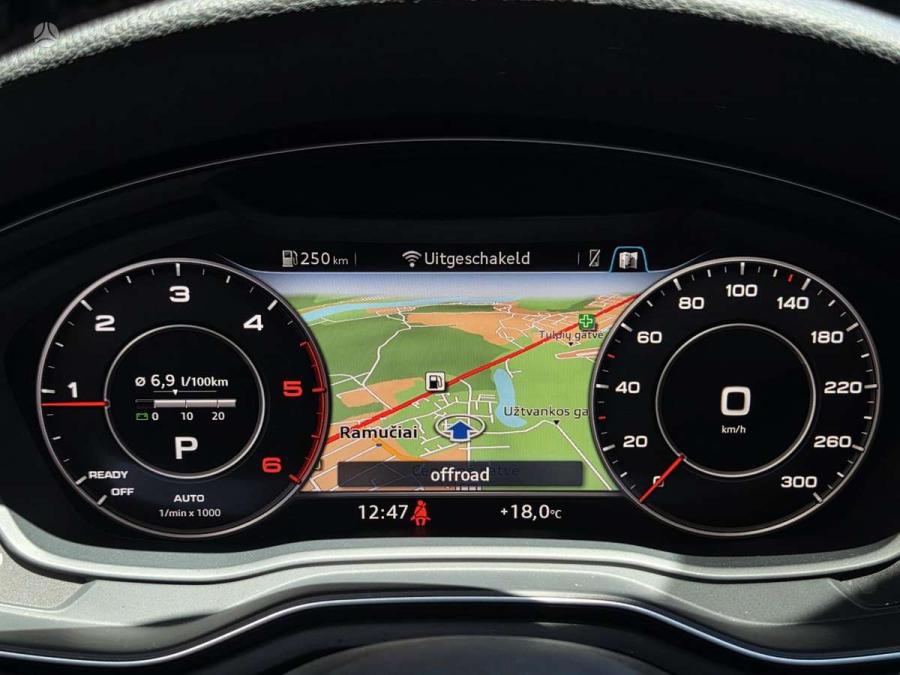Grey Audi A5 Sportback 2017 in Kaunas, with an engine capacity of 2.00 L and mileage of 300 thousand km for 16750 €, photo 19 on AUTOMOTO.COM.LV