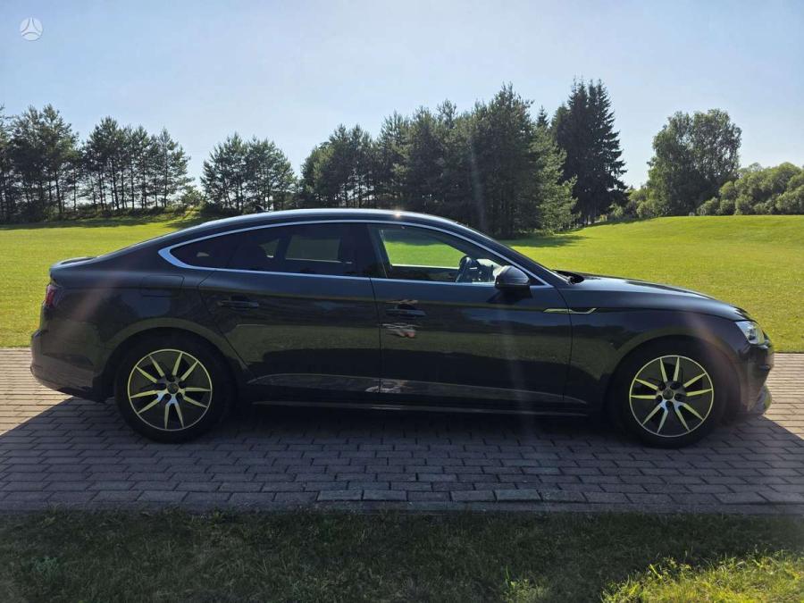 Серый Ауди A5 Sportback 2019 в Тельшяй, объемом двигателя 1.98 л и пробегом 206 тыс. км за 16800 €, фото 13 на AUTOMOTO.COM.LV