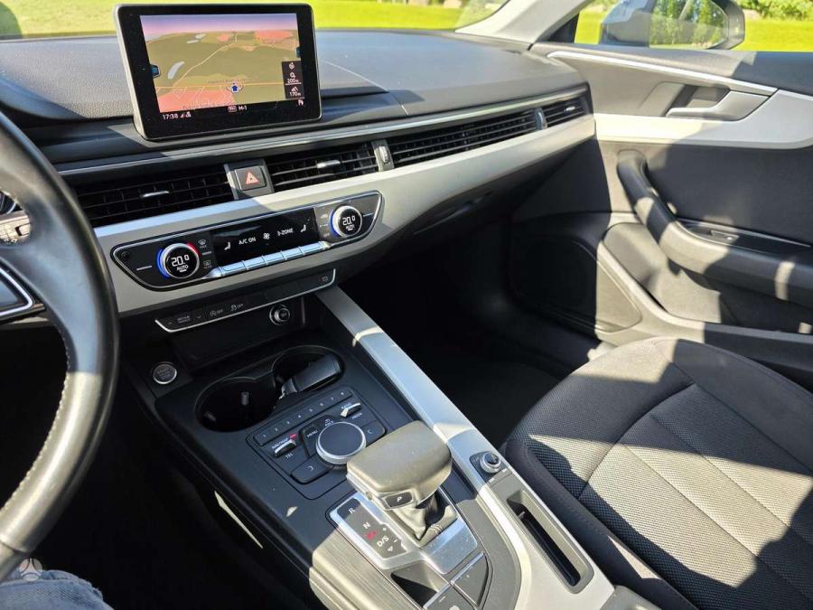 Серый Ауди A5 Sportback 2019 в Тельшяй, объемом двигателя 1.98 л и пробегом 206 тыс. км за 16800 €, фото 41 на AUTOMOTO.COM.LV