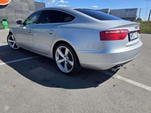 Pelēks Audi A5 Sportback 2009 Kretinga, ar dzinēja tilpumu 2.70 L un nobraukumu 276 tūkst. km par 7600 €, foto  vietnē AUTOMOTO.COM.LV