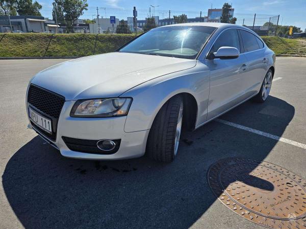 Grey Audi A5 Sportback 2009 in Kretinga, with an engine capacity of 2.70 L and mileage of 276 thousand km for 7600 €, photo 3 on AUTOMOTO.COM.LV