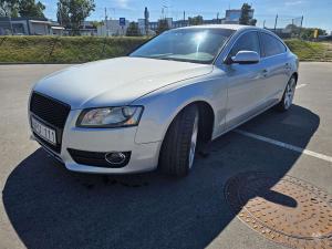 Grey Audi A5 Sportback 2009 in Kretinga, with an engine capacity of 2.70 L and mileage of 276 thousand km for 7600 €, photo 4 on AUTOMOTO.COM.LV