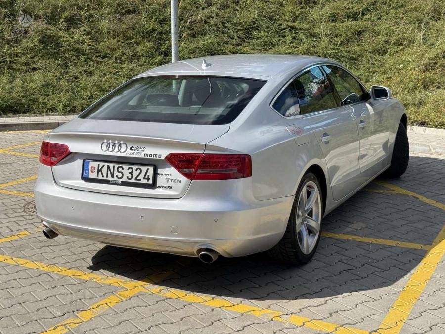 Серый Ауди A5 Sportback 2009 в Вильнюс, объемом двигателя 2.97 л и пробегом 357 тыс. км за 5000 €, фото 7 на AUTOMOTO.COM.LV