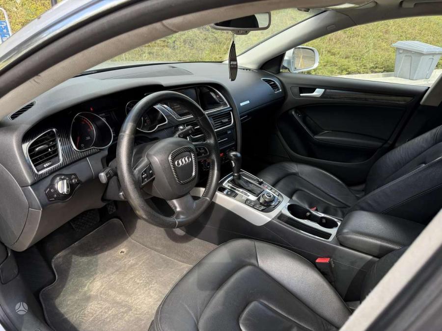 Серый Ауди A5 Sportback 2009 в Вильнюс, объемом двигателя 2.97 л и пробегом 357 тыс. км за 5000 €, фото 10 на AUTOMOTO.COM.LV
