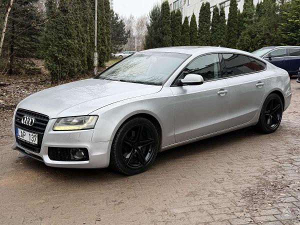 Серый Ауди A5 Sportback 2010 в Мариямполе, объемом двигателя 2.97 л и пробегом 345 тыс. км за 5900 €, фото 2 на AUTOMOTO.COM.LV
