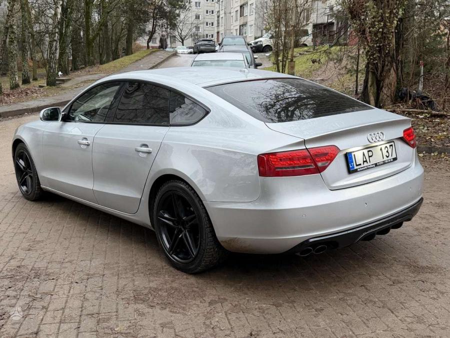 Серый Ауди A5 Sportback 2010 в Мариямполе, объемом двигателя 2.97 л и пробегом 345 тыс. км за 5900 €, фото 4 на AUTOMOTO.COM.LV