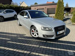 Серый Ауди A5 Sportback 2010 в Клайпеда, объемом двигателя 2.70 л и пробегом 320 тыс. км за 7700 €, фото 2 на AUTOMOTO.COM.LV