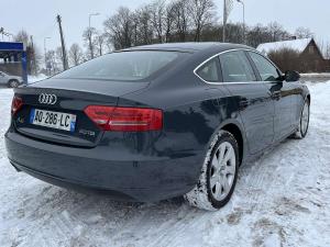 Grey Audi A5 Sportback 2010 in Taurage, with an engine capacity of 1.97 L and mileage of 292 thousand km for 6250 €, photo 5 on AUTOMOTO.COM.LV