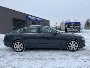 Grey Audi A5 Sportback 2010 in Taurage, with an engine capacity of 1.97 L and mileage of 292 thousand km for 6250 €, photo 6 on AUTOMOTO.COM.LV