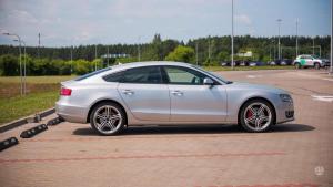 Серый Ауди A5 Sportback 2010 в Вильнюс, объемом двигателя 2.00 л и пробегом 345 тыс. км за 6300 €, фото 5 на AUTOMOTO.COM.LV