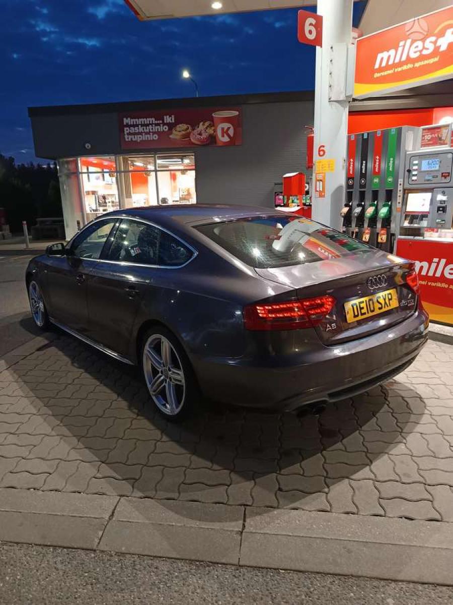 Серый Ауди A5 Sportback 2010 в Паневежис, объемом двигателя 1.97 л и пробегом 323 тыс. км за 3200 €, фото 4 на AUTOMOTO.COM.LV