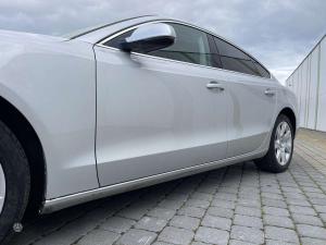 Grey Audi A5 Sportback 2010 in Vilnius, with an engine capacity of 1.98 L and mileage of 300 thousand km for 3500 €, photo 15 on AUTOMOTO.COM.LV