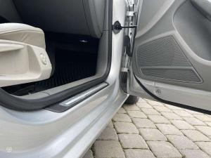Grey Audi A5 Sportback 2010 in Vilnius, with an engine capacity of 1.98 L and mileage of 300 thousand km for 3500 €, photo 21 on AUTOMOTO.COM.LV