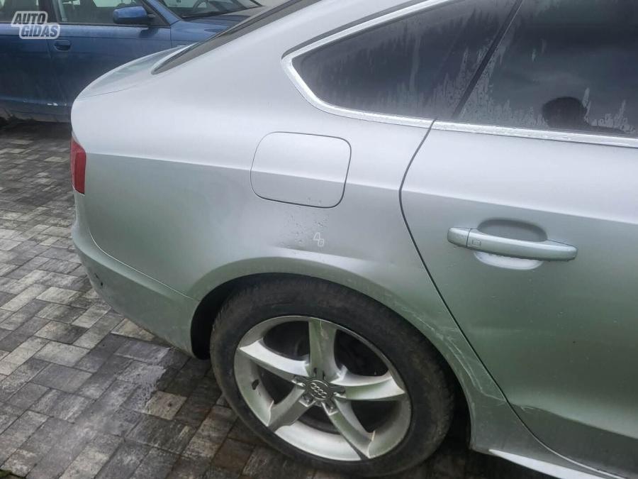 Серый Ауди A5 Sportback 2011 в Плунге, объемом двигателя 2.00 л и пробегом 275 тыс. км за 3500 €, фото 6 на AUTOMOTO.COM.LV