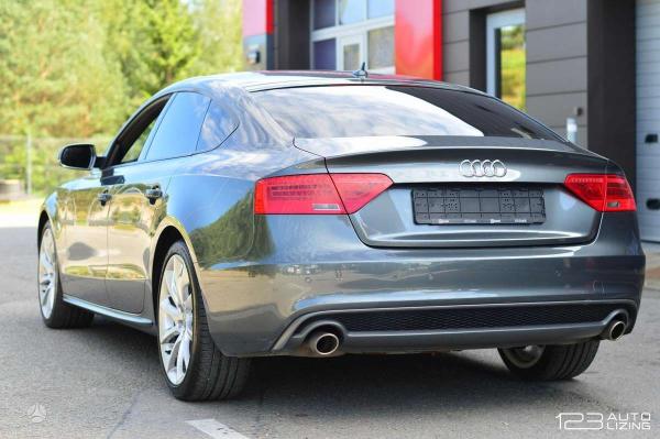 Grey Audi A5 Sportback 2012 in Kretinga, with an engine capacity of 3.00 L and mileage of 264 thousand km for 10450 €, photo 8 on AUTOMOTO.COM.LV