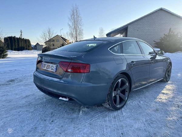 Grey Audi A5 Sportback 2012 in Taurage, with an engine capacity of 1.97 L and mileage of 240 thousand km for 8800 €, photo 5 on AUTOMOTO.COM.LV