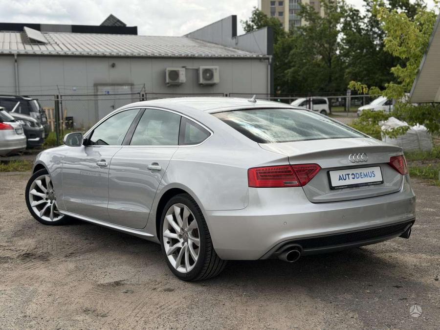 Grey Audi A5 Sportback 2012 in Mazeikiai, with an engine capacity of 1.80 L and mileage of 225 thousand km for 9900 €, photo 5 on AUTOMOTO.COM.LV