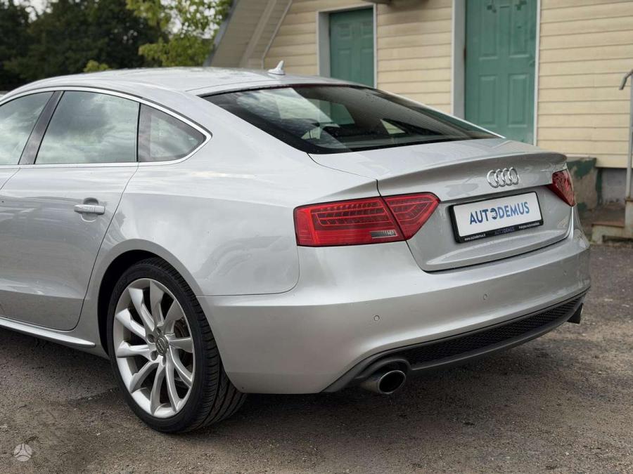 Grey Audi A5 Sportback 2012 in Mazeikiai, with an engine capacity of 1.80 L and mileage of 225 thousand km for 9900 €, photo 11 on AUTOMOTO.COM.LV