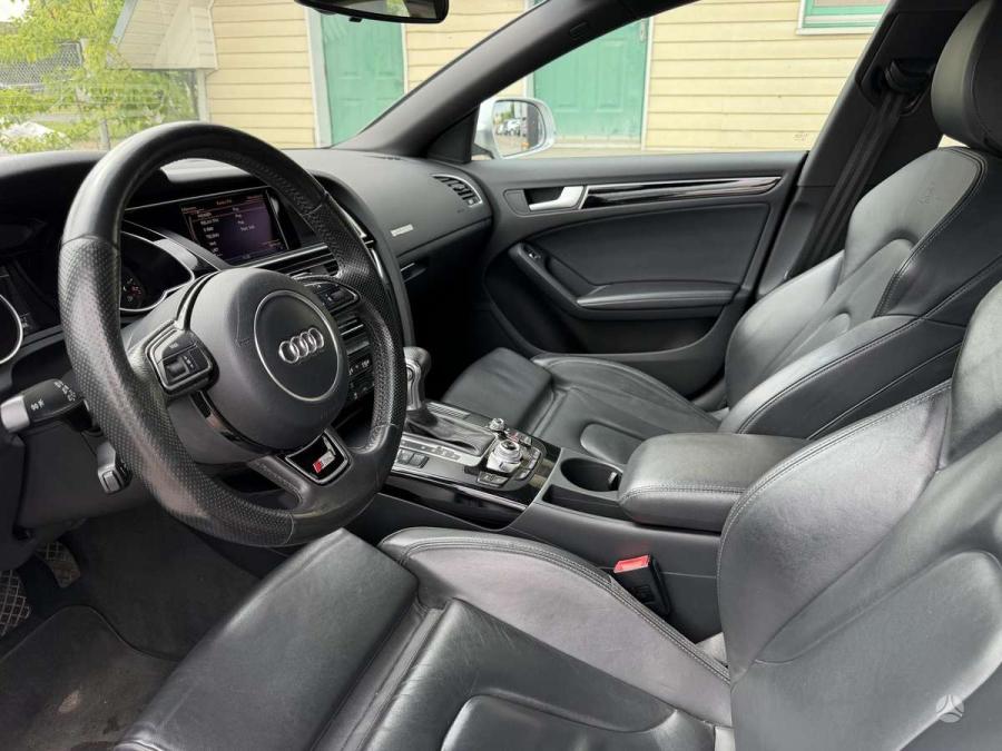 Grey Audi A5 Sportback 2012 in Mazeikiai, with an engine capacity of 1.80 L and mileage of 225 thousand km for 9900 €, photo 18 on AUTOMOTO.COM.LV