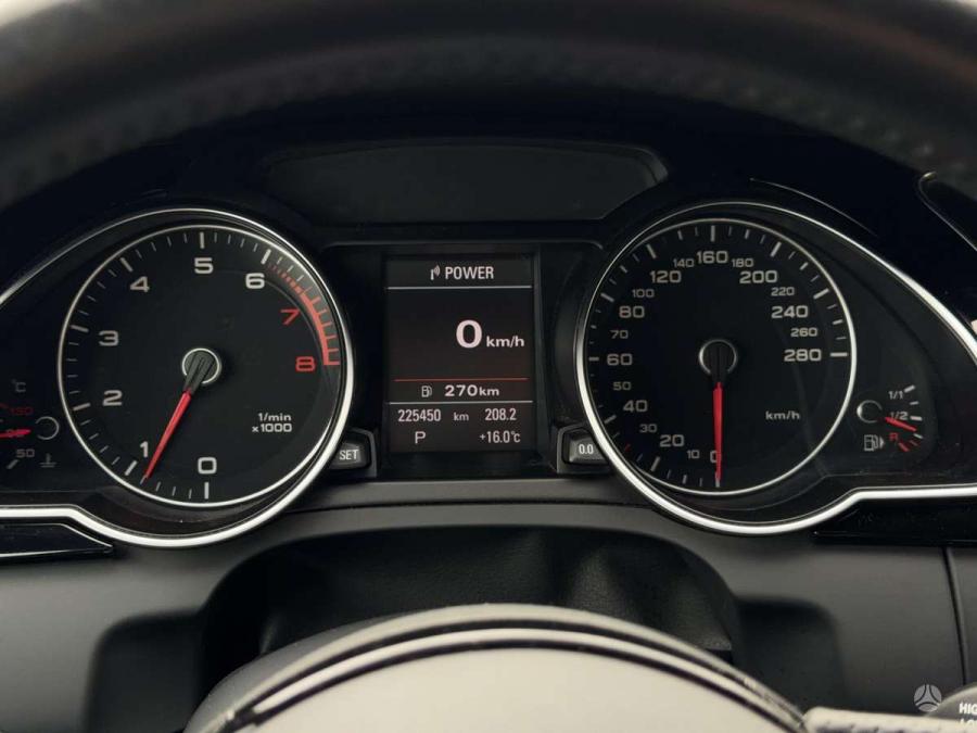 Grey Audi A5 Sportback 2012 in Mazeikiai, with an engine capacity of 1.80 L and mileage of 225 thousand km for 9900 €, photo 31 on AUTOMOTO.COM.LV