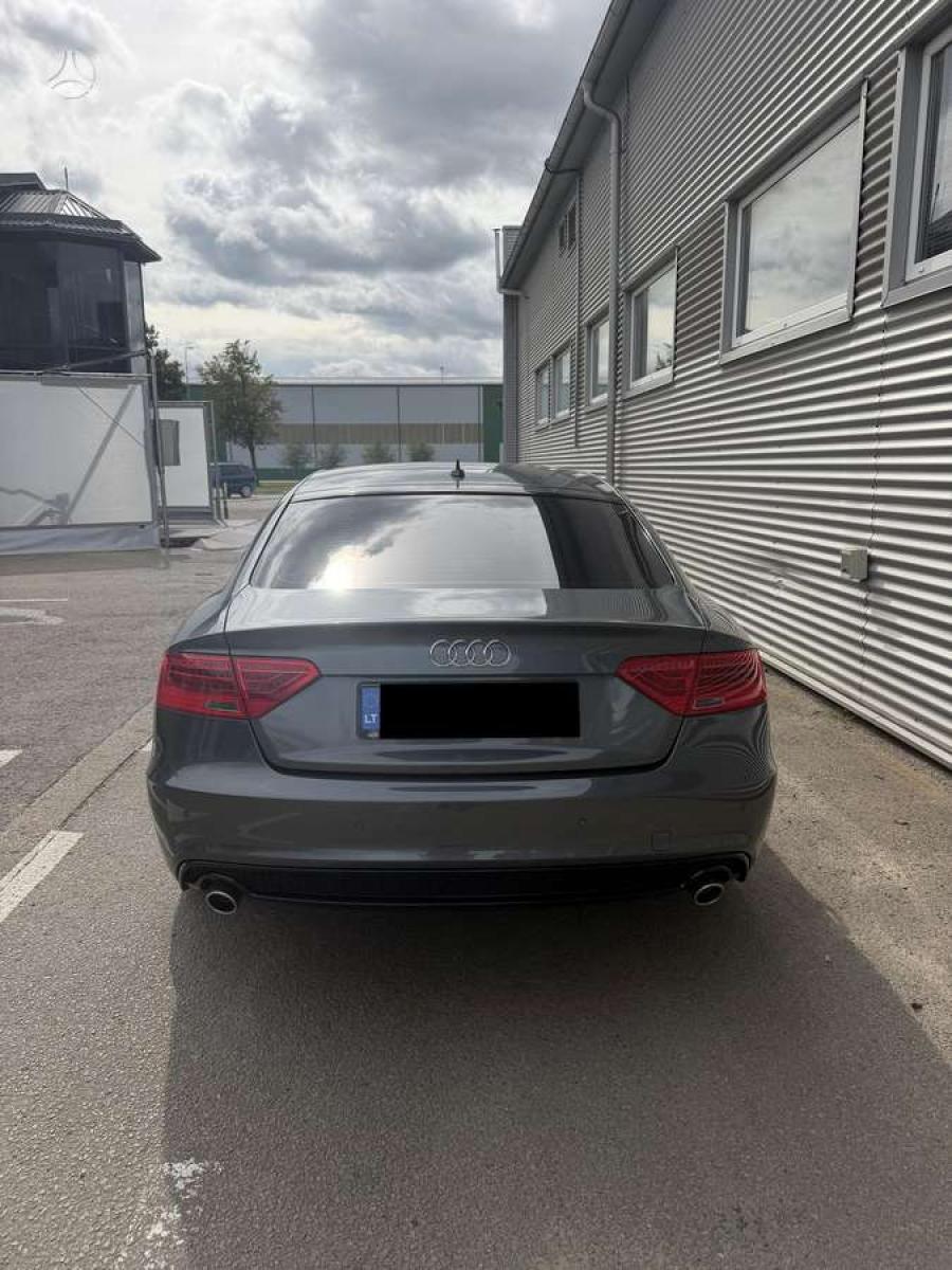 Pelēks Audi A5 Sportback 2012 Šauļi, ar dzinēja tilpumu 2.97 L un nobraukumu 274 tūkst. km par 11000 €, foto 5 vietnē AUTOMOTO.COM.LV