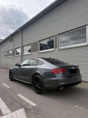 Pelēks Audi A5 Sportback 2012 Šauļi, ar dzinēja tilpumu 2.97 L un nobraukumu 274 tūkst. km par 11000 €, foto 6 vietnē AUTOMOTO.COM.LV