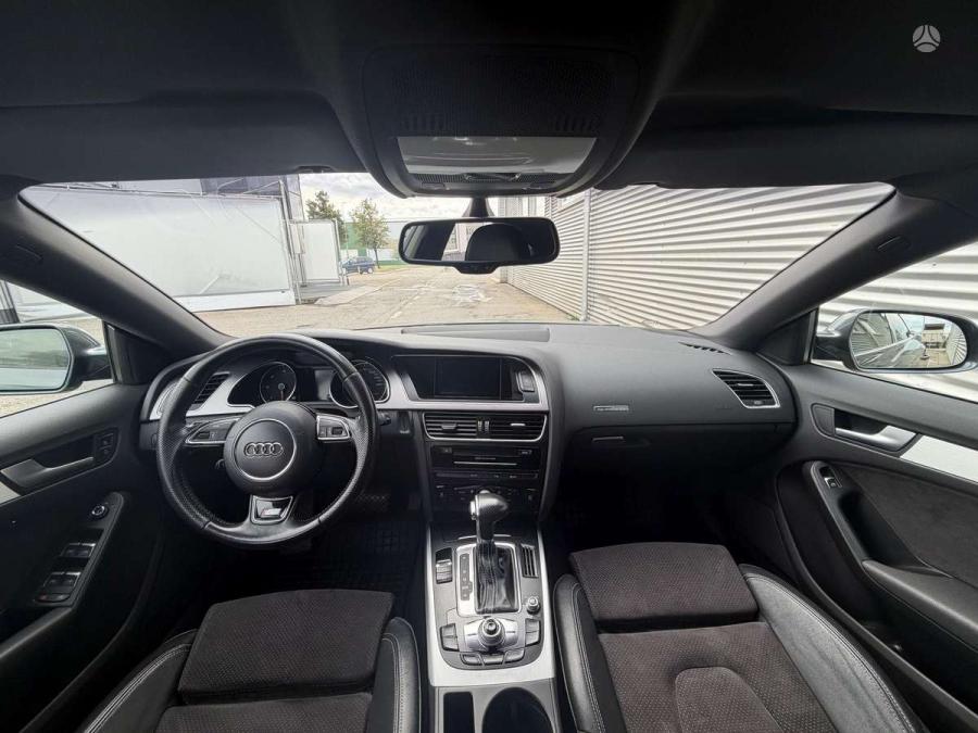 Pelēks Audi A5 Sportback 2012 Šauļi, ar dzinēja tilpumu 2.97 L un nobraukumu 274 tūkst. km par 11000 €, foto 12 vietnē AUTOMOTO.COM.LV