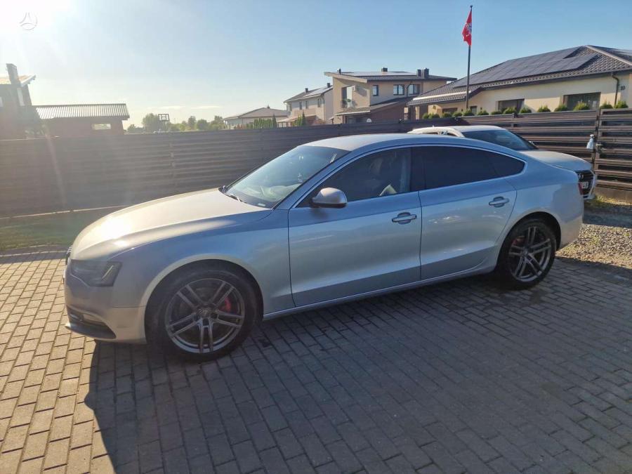 Pelēks Audi A5 Sportback 2013 Kauņa, ar dzinēja tilpumu 1.97 L un nobraukumu 321 tūkst. km par 10000 €, foto 5 vietnē AUTOMOTO.COM.LV
