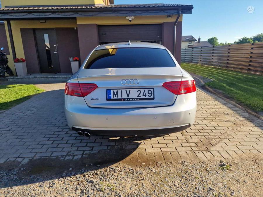 Pelēks Audi A5 Sportback 2013 Kauņa, ar dzinēja tilpumu 1.97 L un nobraukumu 321 tūkst. km par 10000 €, foto 7 vietnē AUTOMOTO.COM.LV