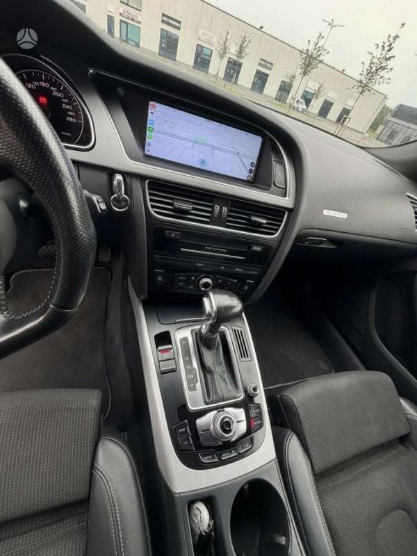 Pelēks Audi A5 Sportback 2013 Kauņa, ar dzinēja tilpumu 1.97 L un nobraukumu 345 tūkst. km par 8850 €, foto 2 vietnē AUTOMOTO.COM.LV