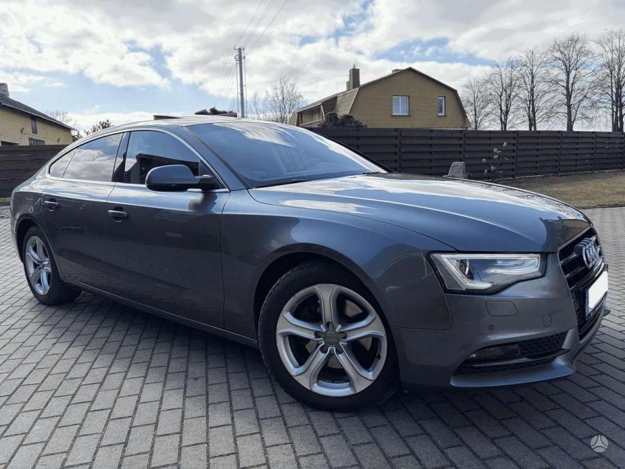 Grey Audi A5 Sportback 2014 in Kaunas, with an engine capacity of 1.96 L and mileage of 253 thousand km for 10500 €, photo 4 on AUTOMOTO.COM.LV