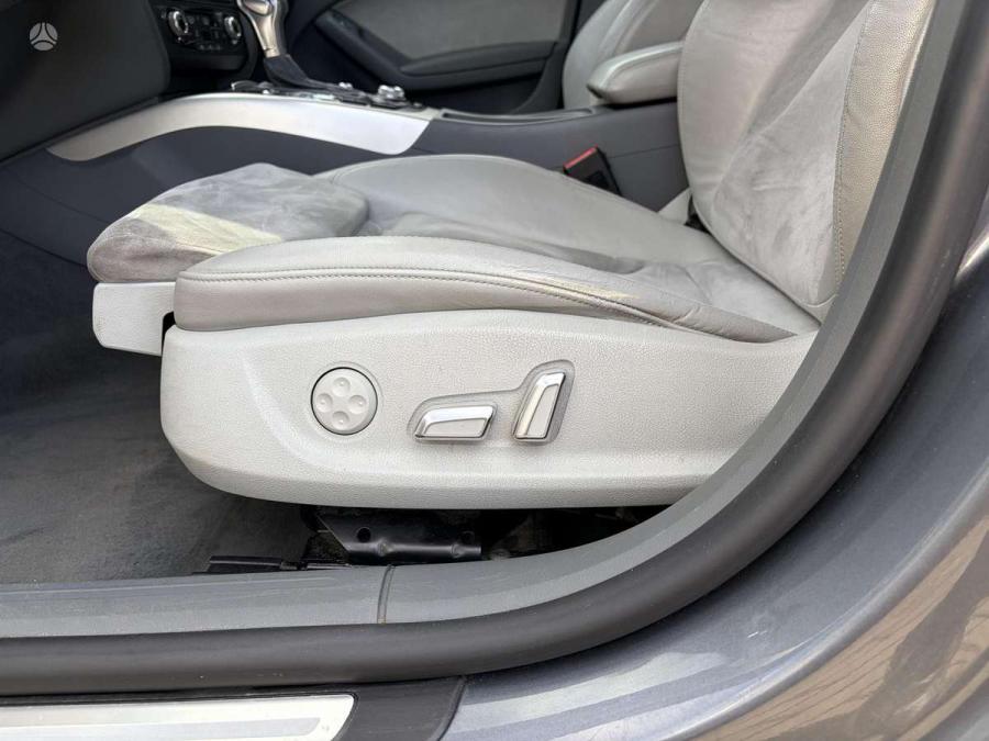 Grey Audi A5 Sportback 2014 in Kaunas, with an engine capacity of 1.96 L and mileage of 253 thousand km for 10500 €, photo 9 on AUTOMOTO.COM.LV