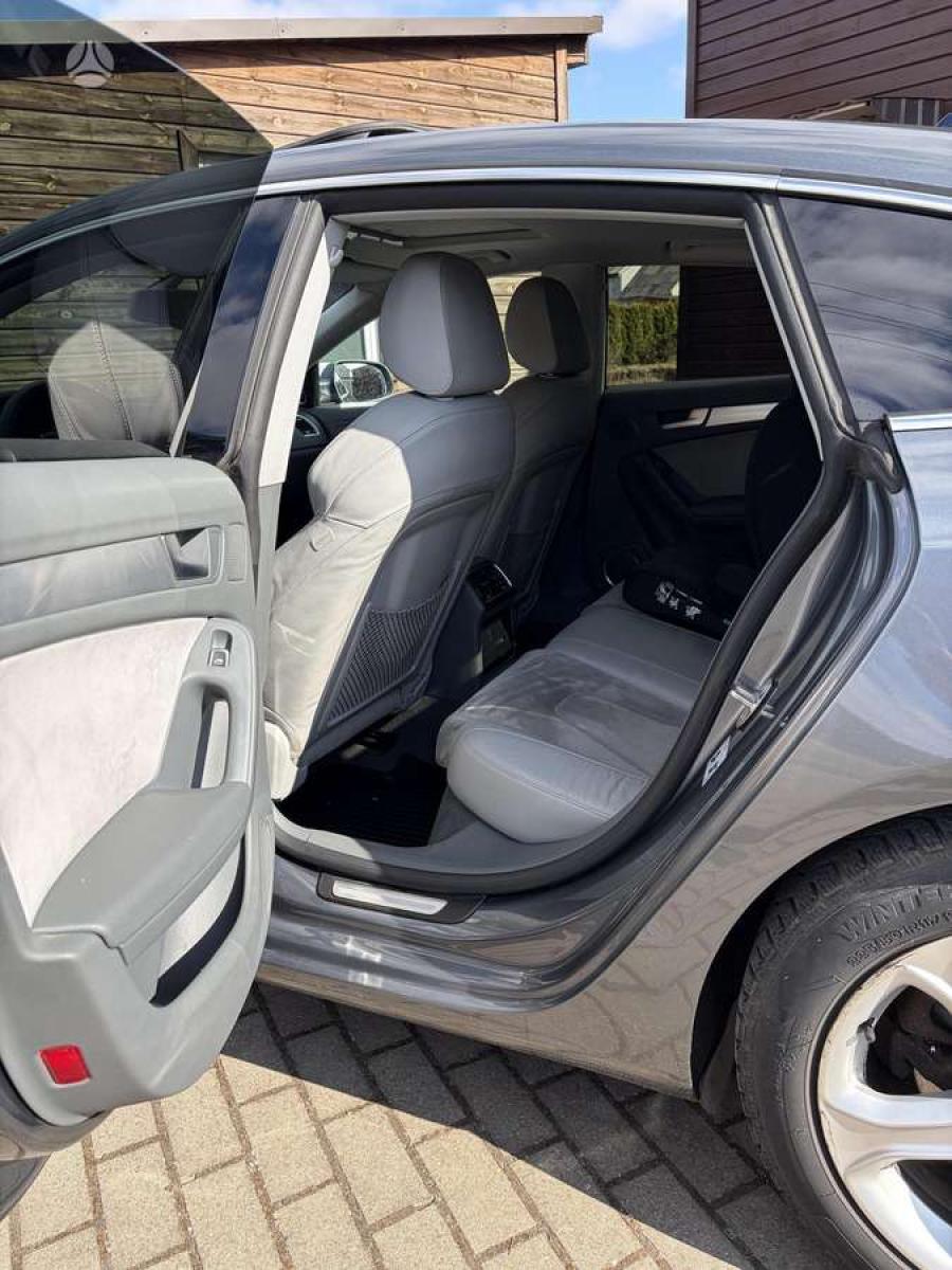 Grey Audi A5 Sportback 2014 in Kaunas, with an engine capacity of 1.96 L and mileage of 253 thousand km for 10500 €, photo 10 on AUTOMOTO.COM.LV