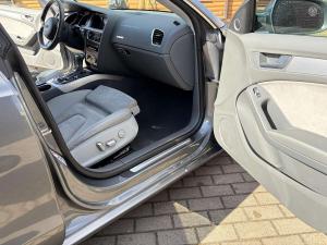 Grey Audi A5 Sportback 2014 in Kaunas, with an engine capacity of 1.96 L and mileage of 253 thousand km for 10500 €, photo 11 on AUTOMOTO.COM.LV