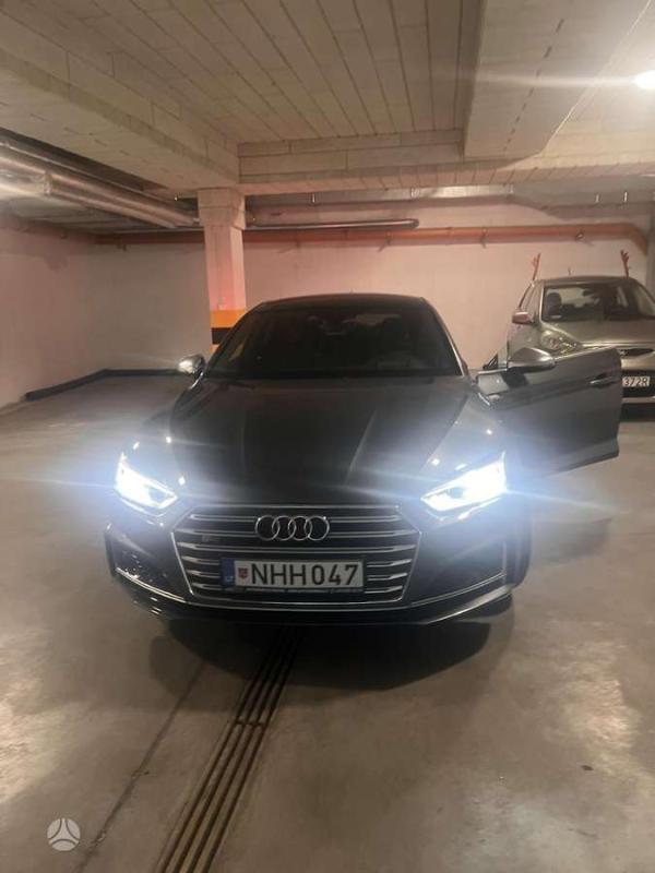Pelēks Audi A5 Sportback 2017 Utena, ar dzinēja tilpumu 1.98 L un nobraukumu 180 tūkst. km par 20000 €, foto 1 vietnē AUTOMOTO.COM.LV