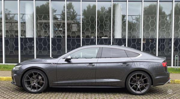 Audi A5 Sportback 2017 Viļņa vietnē Pelēks Audi A5 Sportback 2017 Viļņa, ar dzinēja tilpumu 1.98 L un nobraukumu 189 tūkst. km par 13700 €, foto 9 vietnē AUTOMOTO.COM.LV