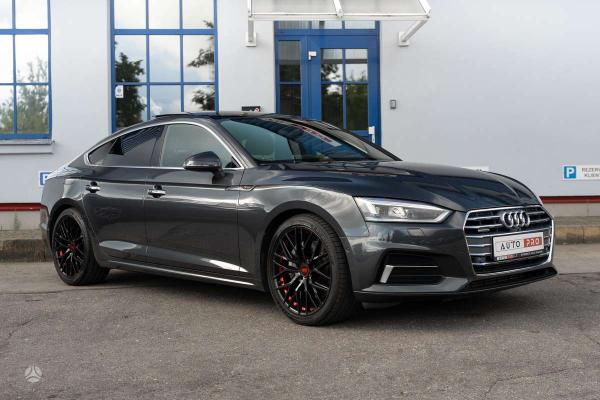 Grey Audi A5 Sportback 2019 in Vilnius, with an engine capacity of 2.00 L and mileage of 173 thousand km for 28900 €, photo 1 on AUTOMOTO.COM.LV