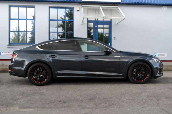 Grey Audi A5 Sportback 2019 in Vilnius, with an engine capacity of 2.00 L and mileage of 173 thousand km for 28900 €, photo 6 on AUTOMOTO.COM.LV