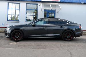Grey Audi A5 Sportback 2019 in Vilnius, with an engine capacity of 2.00 L and mileage of 173 thousand km for 28900 €, photo 8 on AUTOMOTO.COM.LV