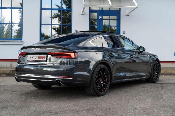 Grey Audi A5 Sportback 2019 in Vilnius, with an engine capacity of 2.00 L and mileage of 173 thousand km for 28900 €, photo 8 on AUTOMOTO.COM.LV
