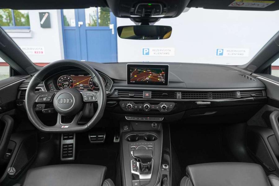 Grey Audi A5 Sportback 2019 in Vilnius, with an engine capacity of 2.00 L and mileage of 173 thousand km for 28900 €, photo 12 on AUTOMOTO.COM.LV