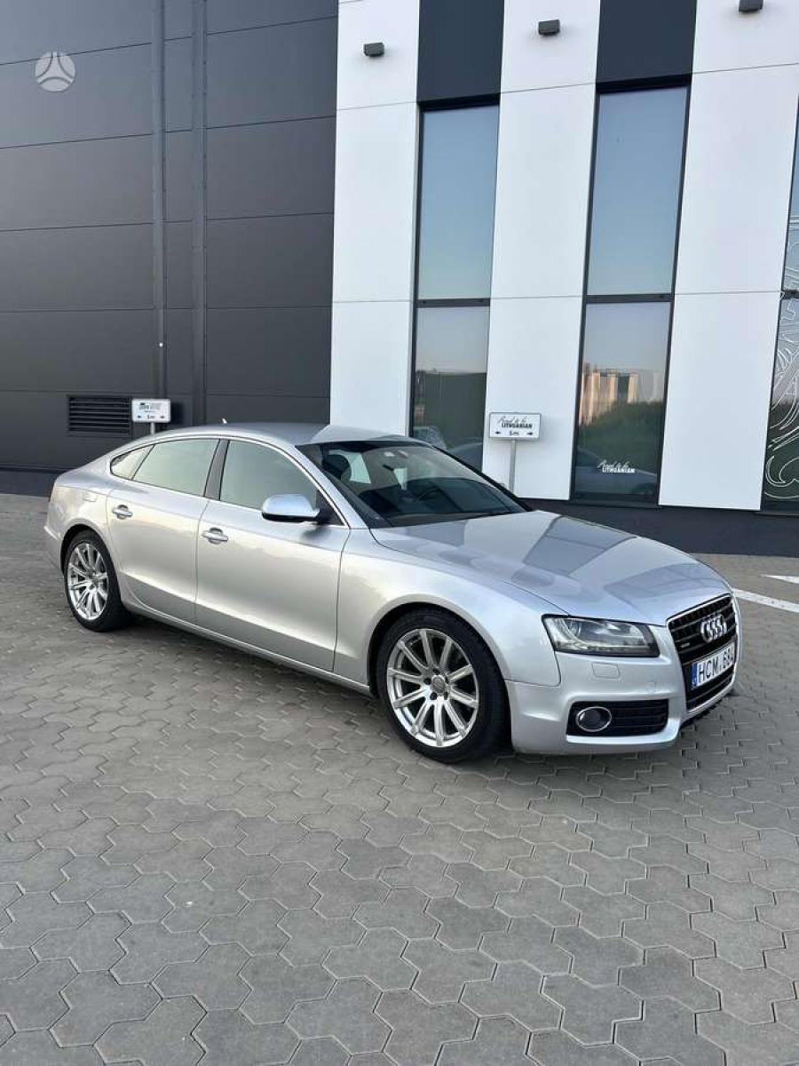 Серый Ауди A5 Sportback 2010 в Вильнюс, объемом двигателя 1.97 л и пробегом 370 тыс. км за 4800 €, фото 7 на AUTOMOTO.COM.LV