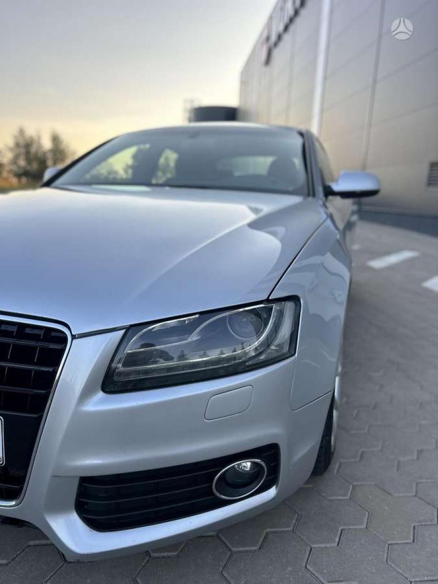 Серый Ауди A5 Sportback 2010 в Вильнюс, объемом двигателя 1.97 л и пробегом 370 тыс. км за 4800 €, фото 8 на AUTOMOTO.COM.LV