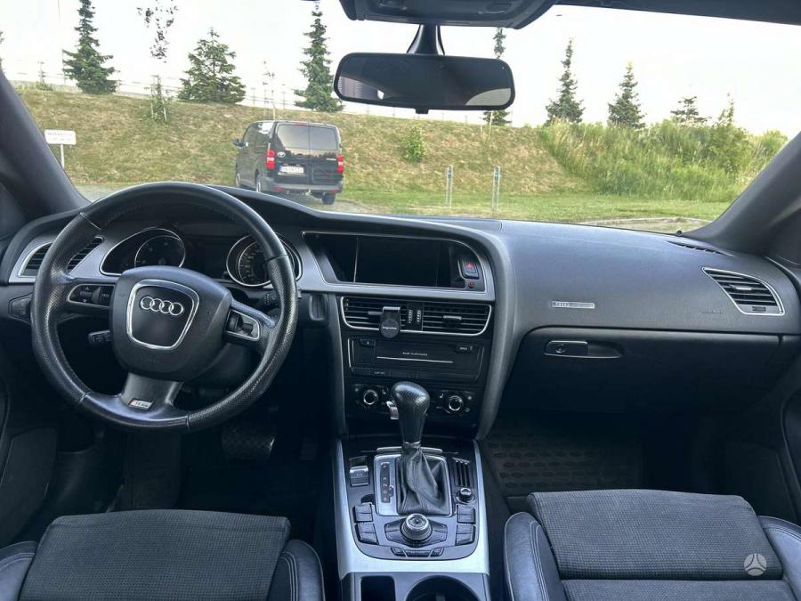 Серый Ауди A5 Sportback 2010 в Вильнюс, объемом двигателя 1.97 л и пробегом 370 тыс. км за 4800 €, фото 9 на AUTOMOTO.COM.LV