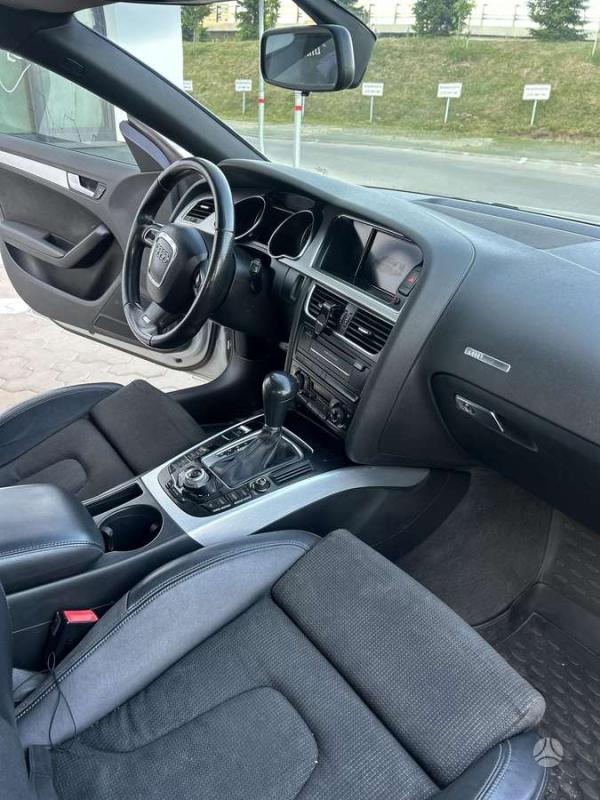 Grey Audi A5 Sportback 2010 in Vilnius, with an engine capacity of 1.97 L and mileage of 370 thousand km for 4800 €, photo 9 on AUTOMOTO.COM.LV