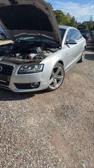 Pelēks Audi A5 Sportback 2010 Jurbarkas, ar dzinēja tilpumu 2.00 L un nobraukumu 147 tūkst. km par 4499 €, foto 14 vietnē AUTOMOTO.COM.LV