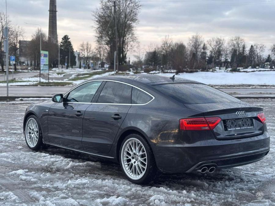 Grey Audi A5 Sportback 2013 in Taurage, with an engine capacity of 2.00 L and mileage of 250 thousand km for 8500 €, photo 4 on AUTOMOTO.COM.LV