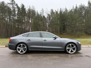 Grey Audi A5 Sportback 2015 in Vilnius, with an engine capacity of 2.00 L and mileage of 348 thousand km for 11999 €, photo 4 on AUTOMOTO.COM.LV